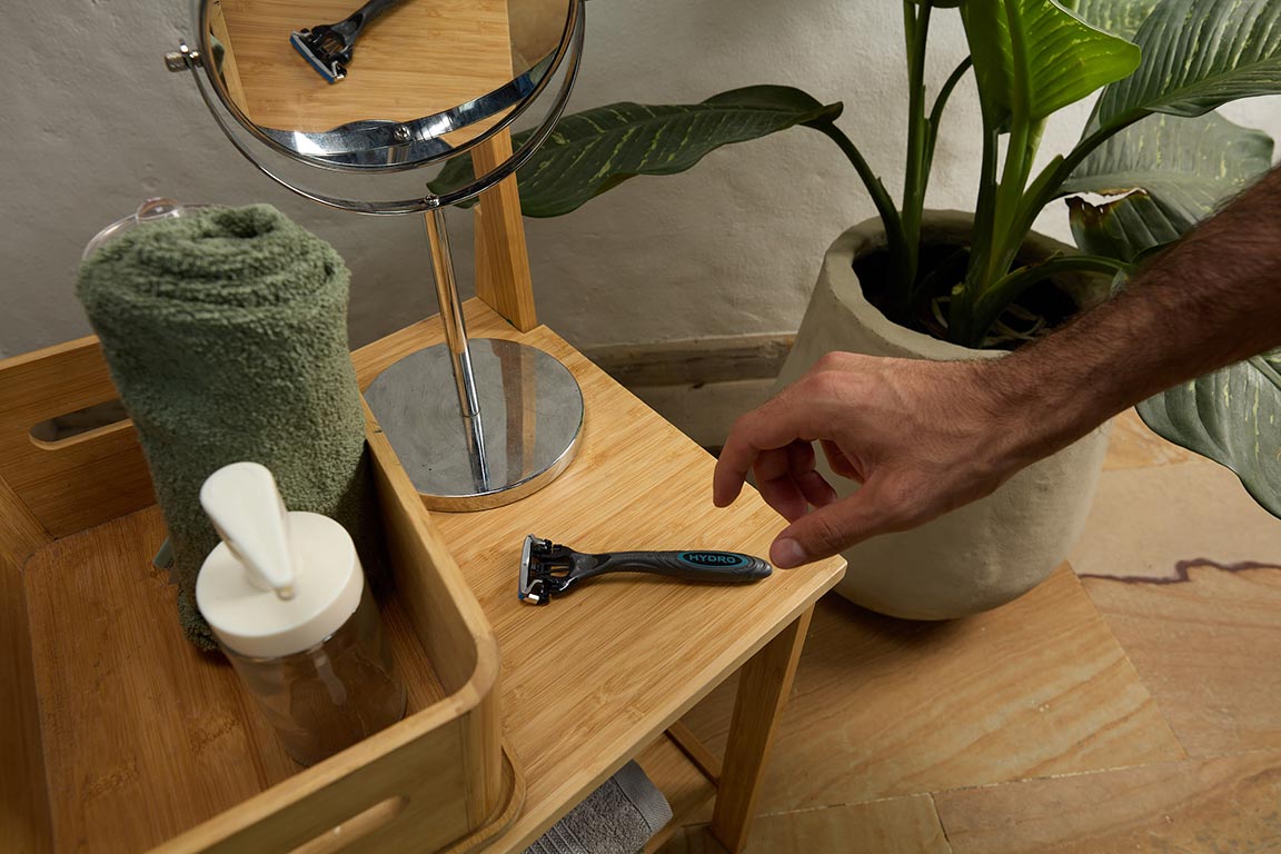 Qué cortes de cabello con barba usar con Schick